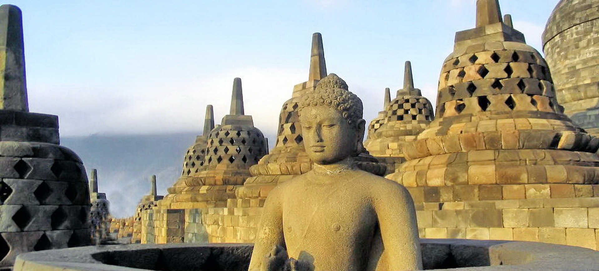 Indonésie circuit Groupes 16 jours, Java, Sulawesi-Célèbes et Bali ...